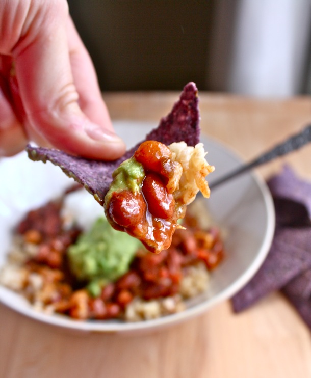 EASIEST EVER VEGGIE CHILI MEAL | cait's plate