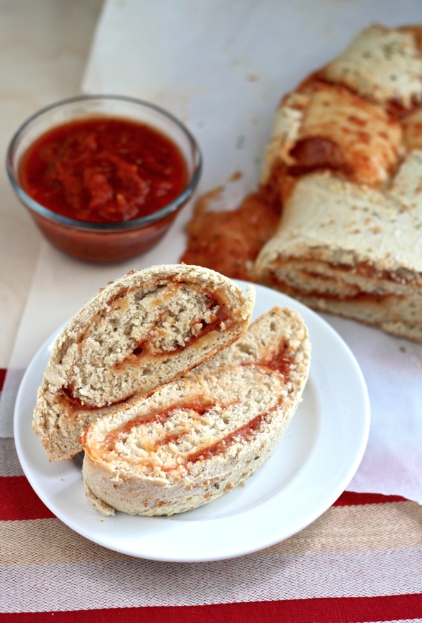 PEPPERONI GARLIC BUTTER PIZZA BREAD | cait's plate