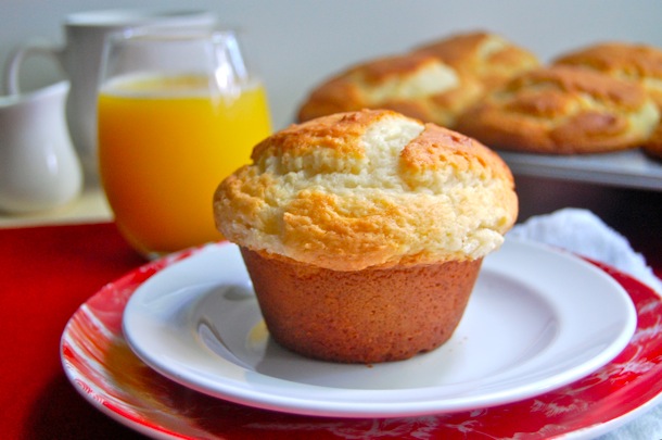 simple bakery-style muffins | cait's plate