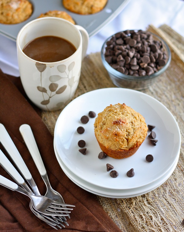 VANILLA CHOCOLATE CHUNK WHOLE GRAIN MUFFINS | cait's plate